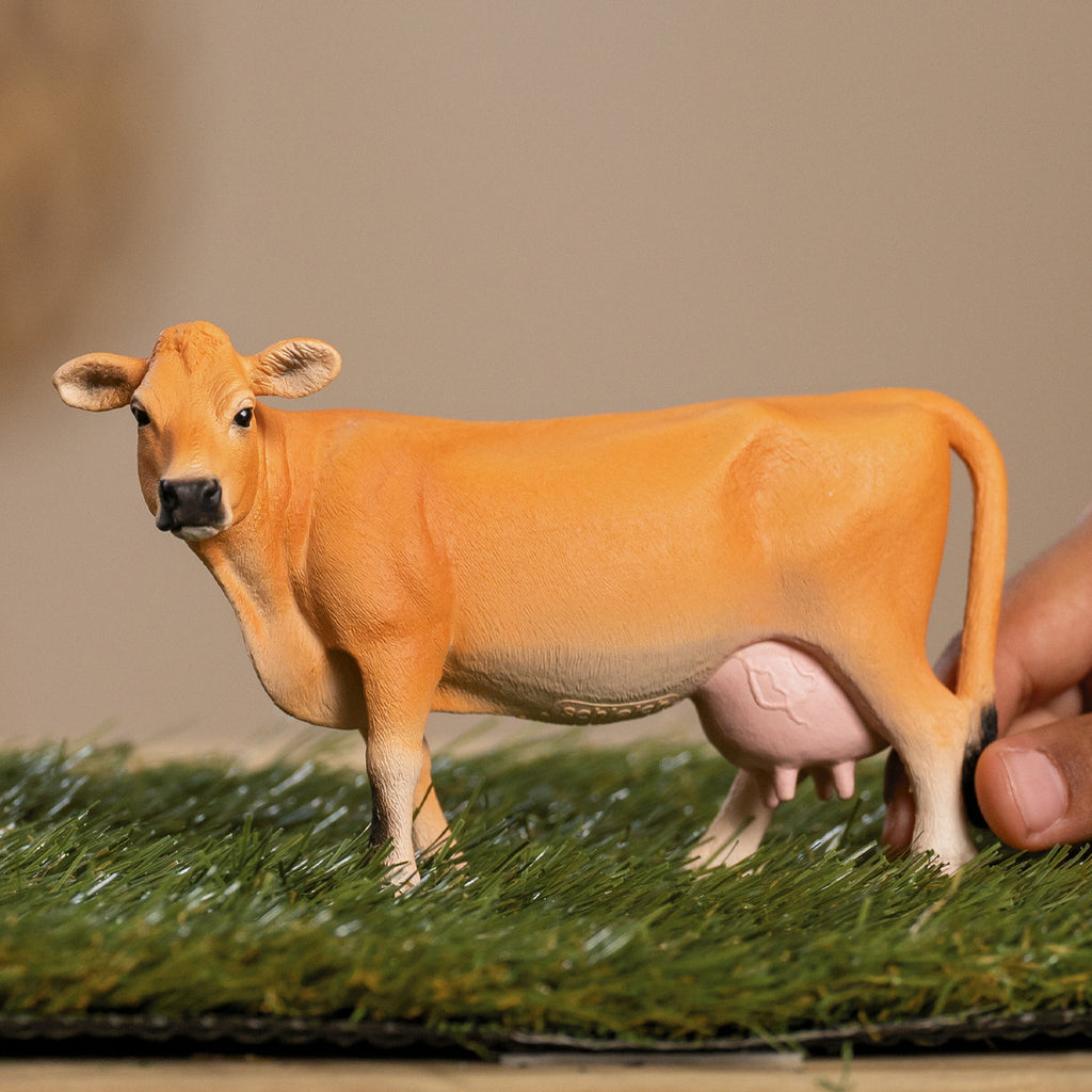 Jersey Cow 13967 FARM WORLD | schleich