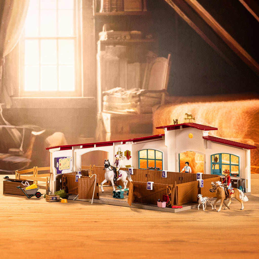 Riding Arena Peppertree 42639 | schleich