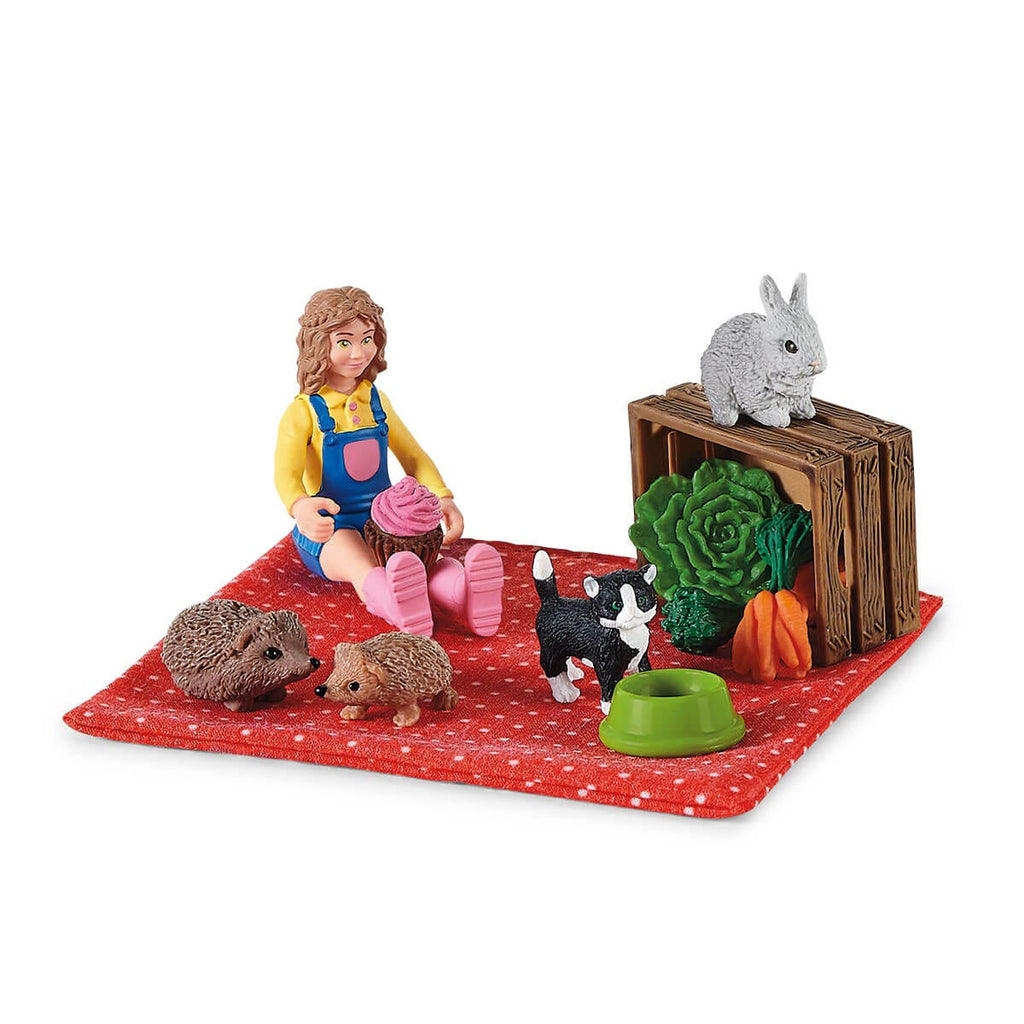 Picnic with little pets 72160 FARM WORLD | schleich